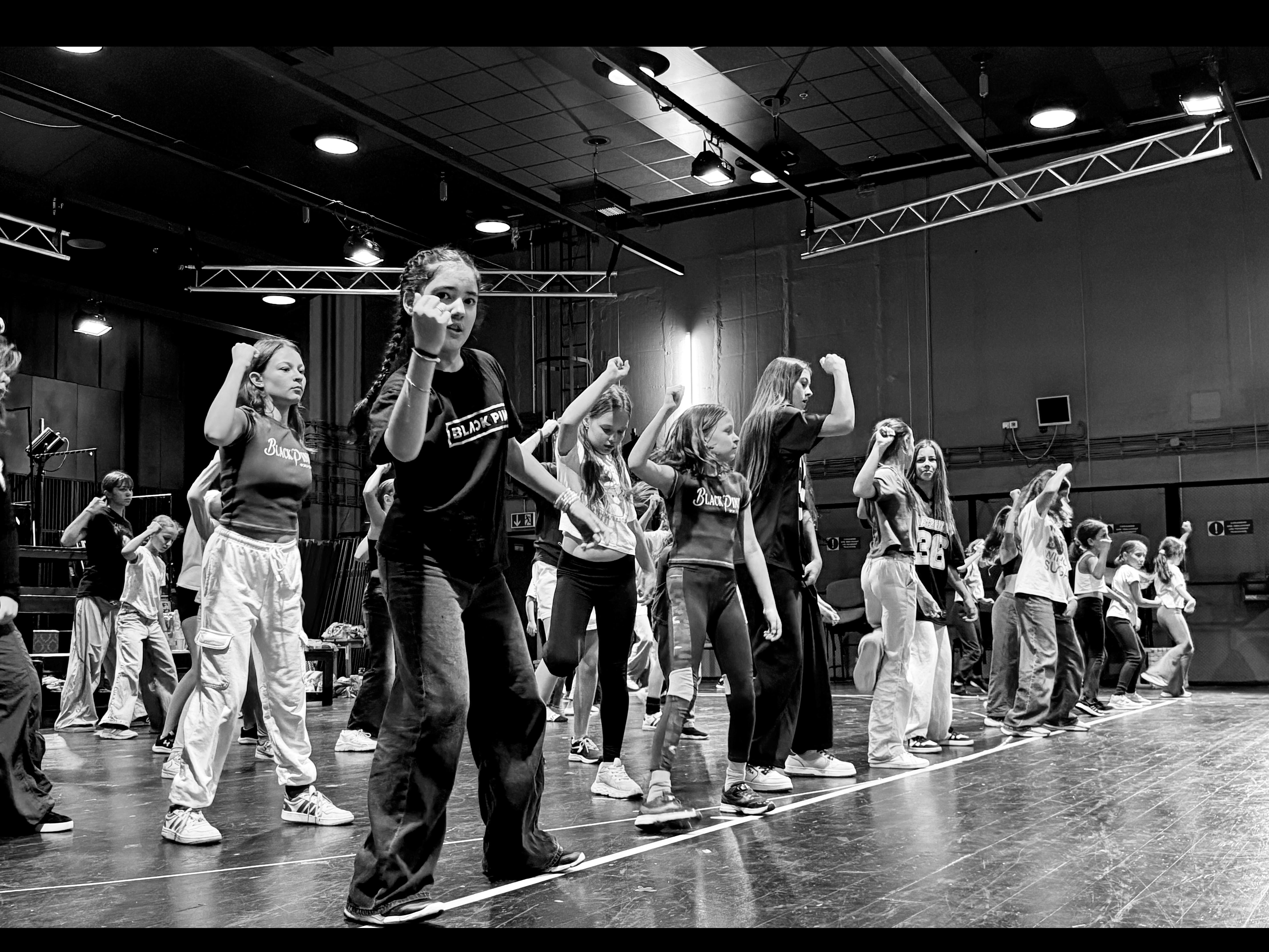 K-pop workshop s RDS Art Group | Slovak national theatre